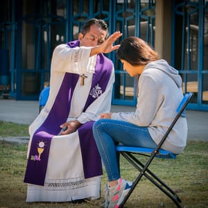 Estos son los cinco pasos que debes seguir para una buena confesión
