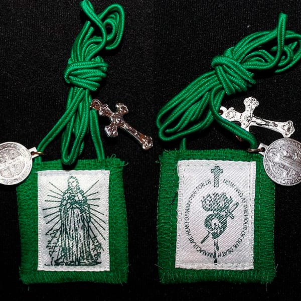 ¿Conoces el Escapulario Verde? Un milagroso sacramental para la sanación y la conversión